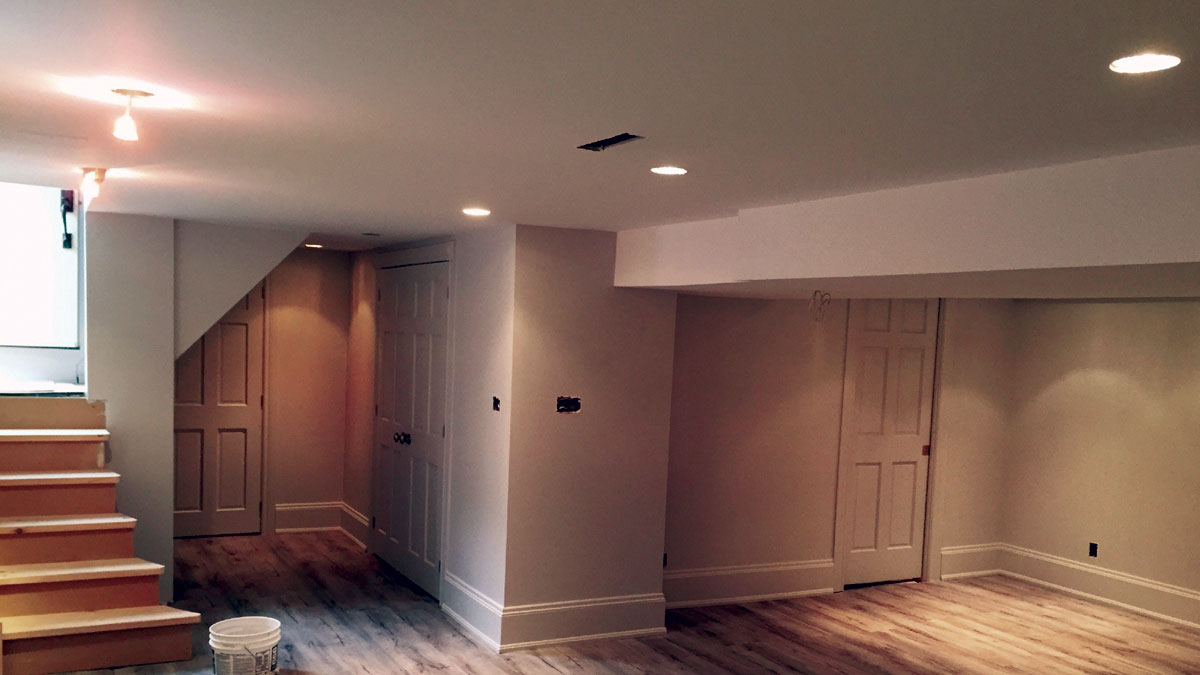 Old Basement Renovation - Vanconic